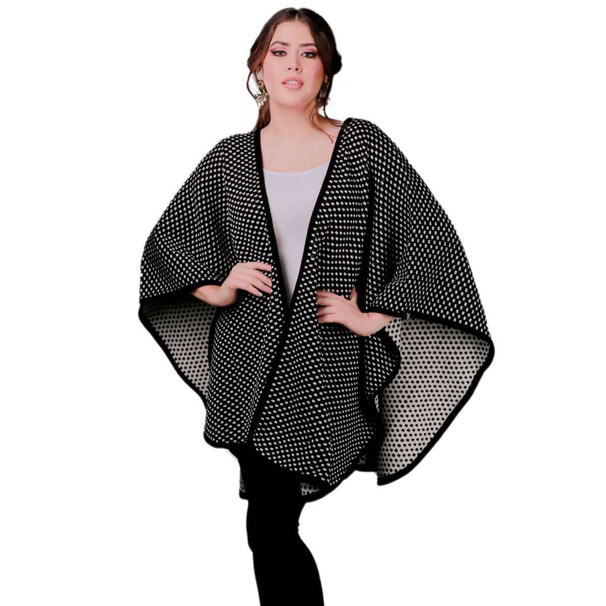 Ruana de Lunares Negro con Hueso Zuio