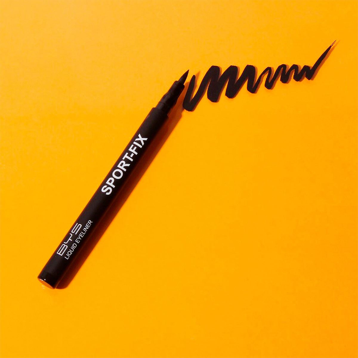 Delineador Líquido Negro Sport-Fix