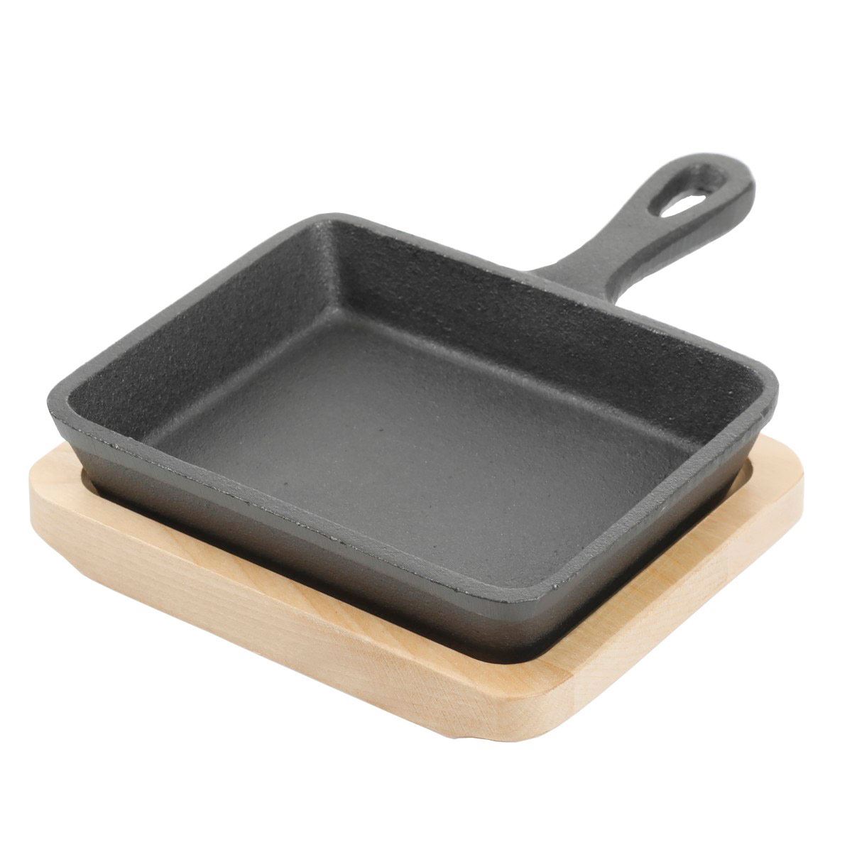Mini sarten cuadrado de hierro fundido con base de madera