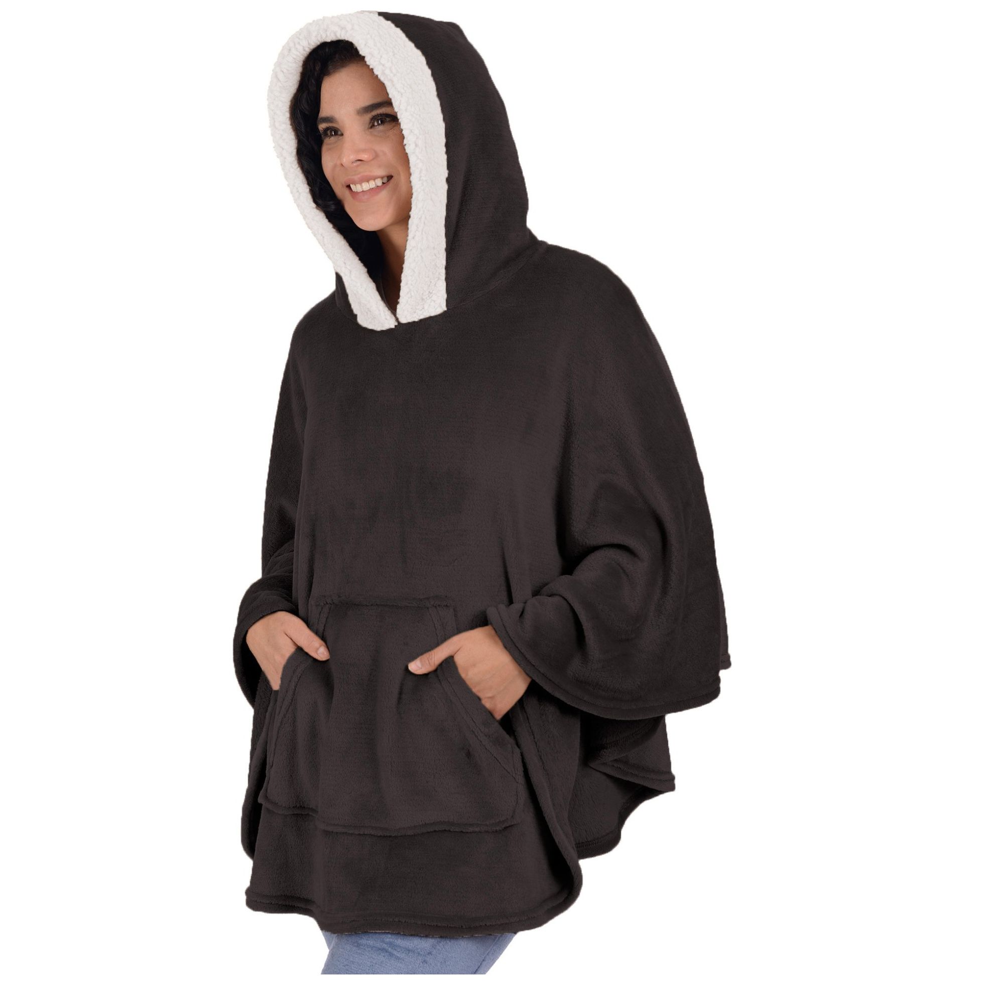 Poncho Negro Flannel con Gorro Mía Intima