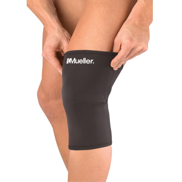 RODILLERA MUELLER DE NEOPRENO CON RÓTULA CERRADA MEDIANA 424MD