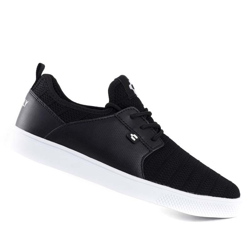 TENIS NEGROS MARCA CHARLY URBANOS MOD.1038050