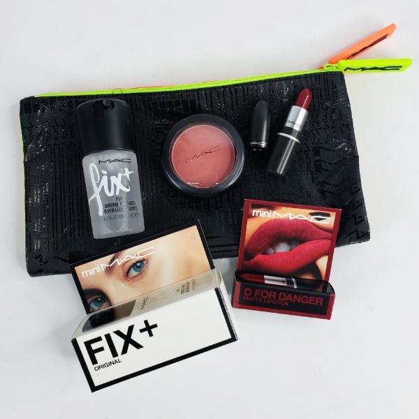 KIT COSMETICOS MAC + COSMETIQUERA (4 PZAS)
