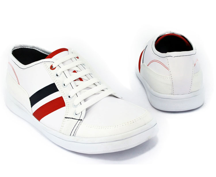 Tenis Modernos con Tiras Leterales Muy Cómodos