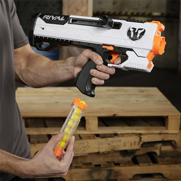 Nerf Helios Xviii-700 Rival Equipo Fantasma Hasbro
