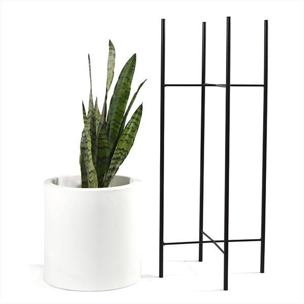 Set 3 Macetas B. Modernas Con Base Negra Metal Int/ext.