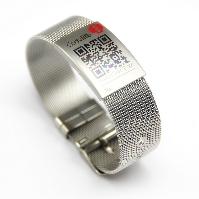 Pulsera de Identificación Personal con código QR Codylife Milanese Mesh