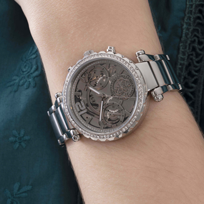 Reloj Guess SOLSTICE para Dama Plata