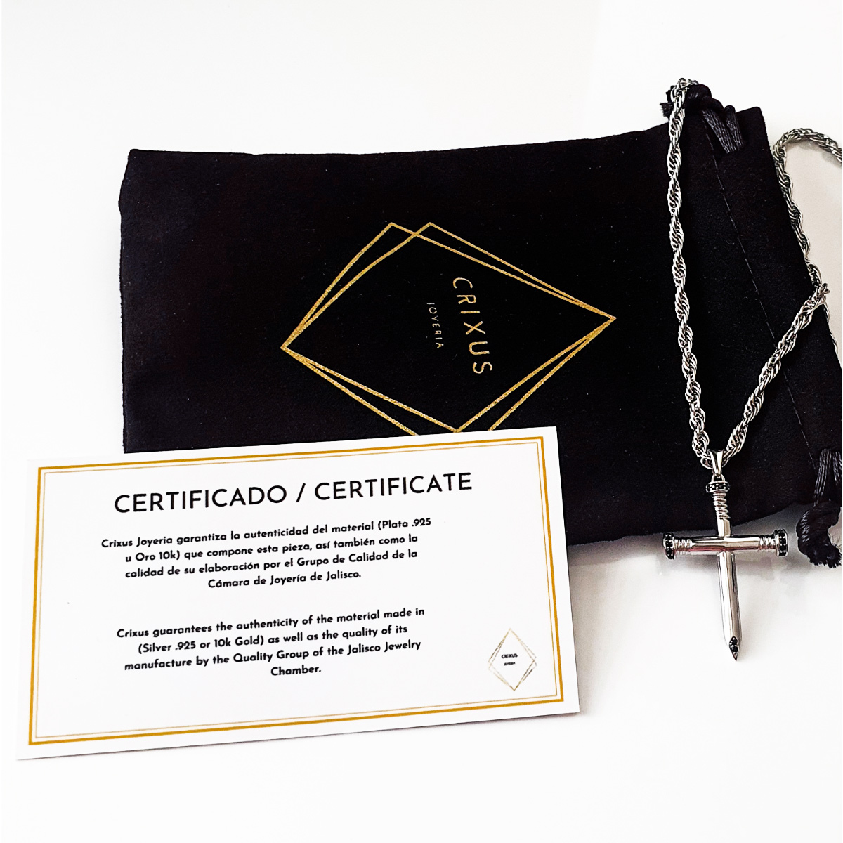 Cadena y cruz clavo de plata .925 con baño de rodio y piedra zirconia ...