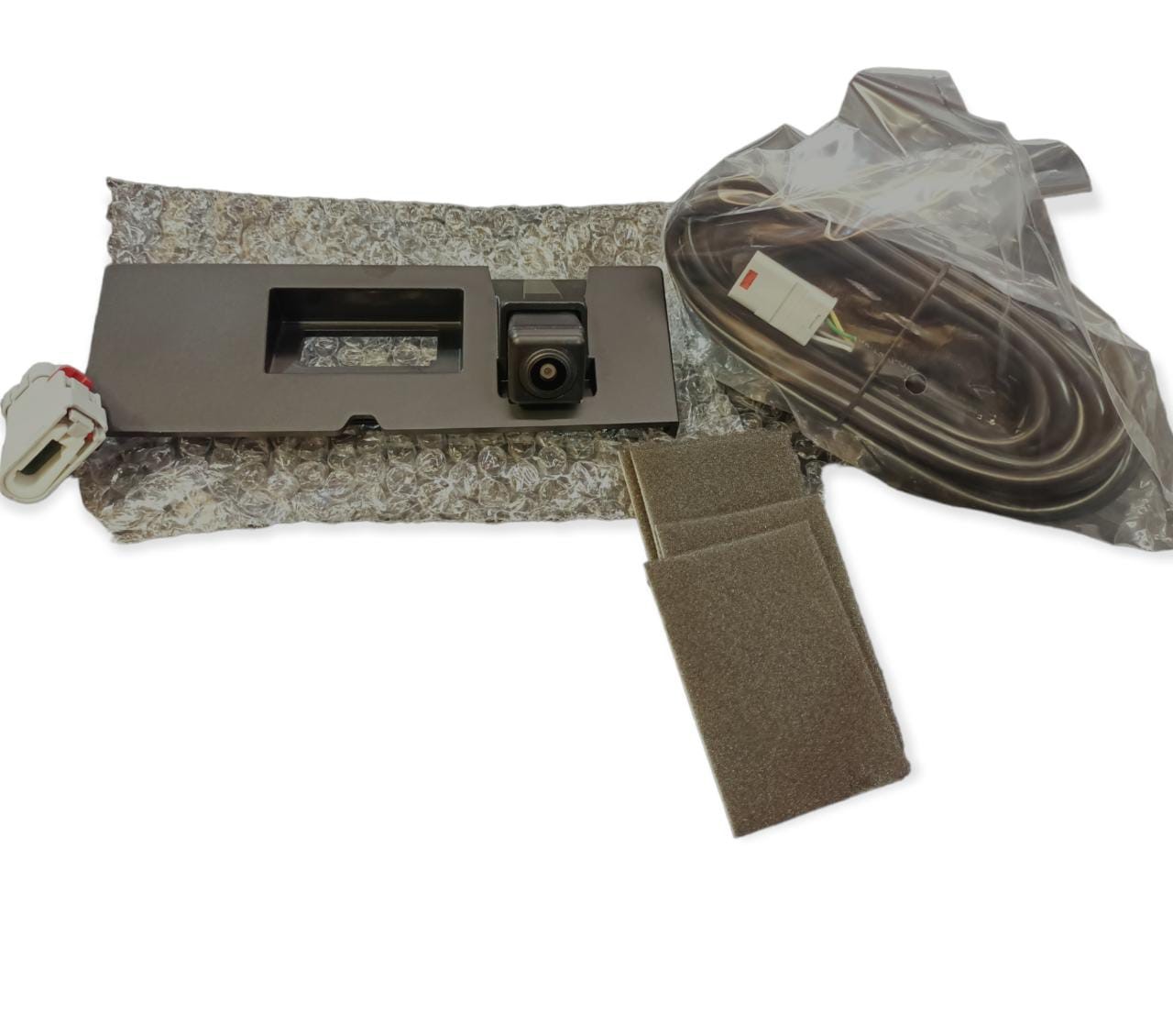 Camara de vision trasera para TRACKER 2021 GM Original