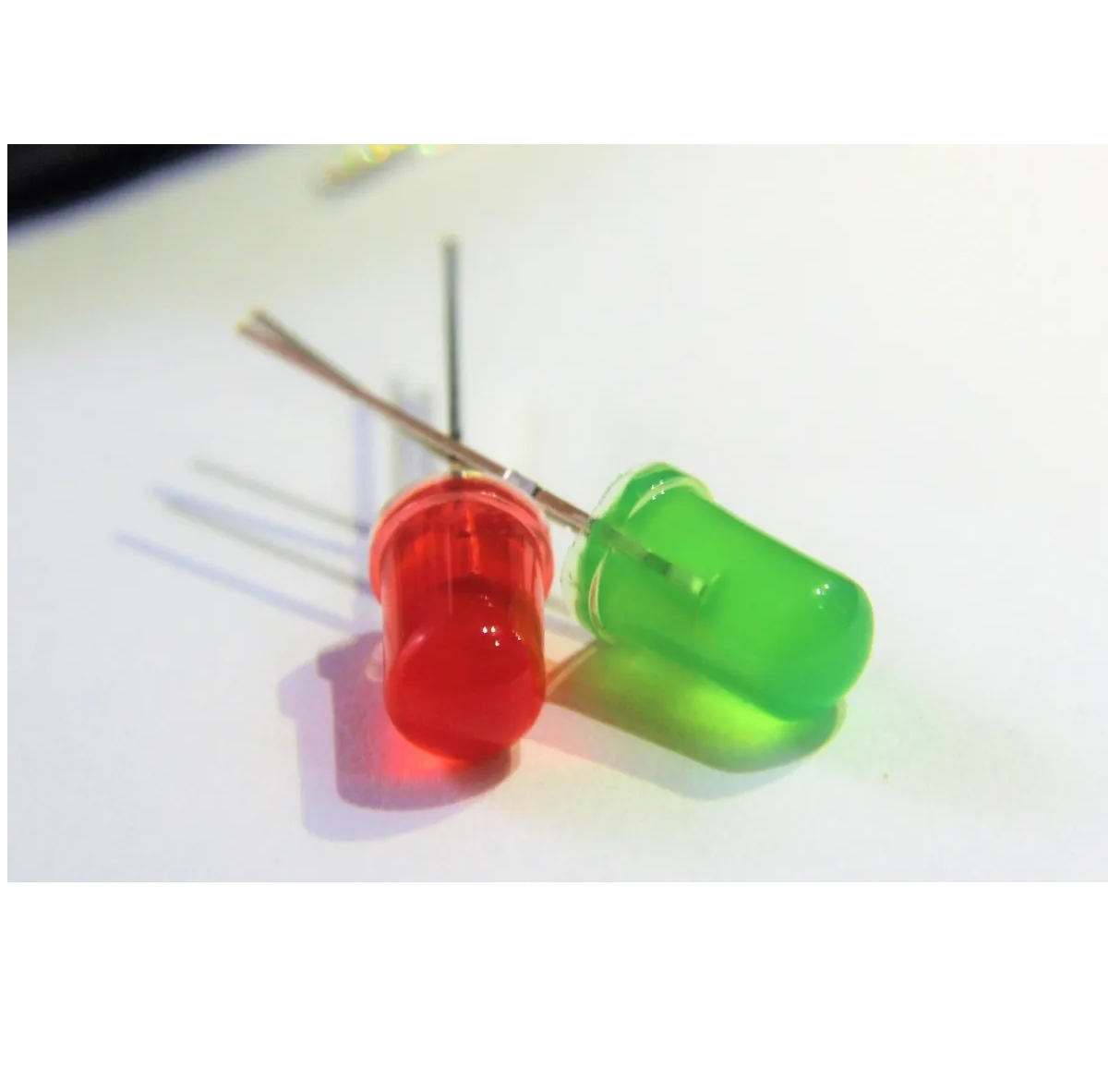 Kit Electrónica Protoboard 830pts Resistor Capacitor