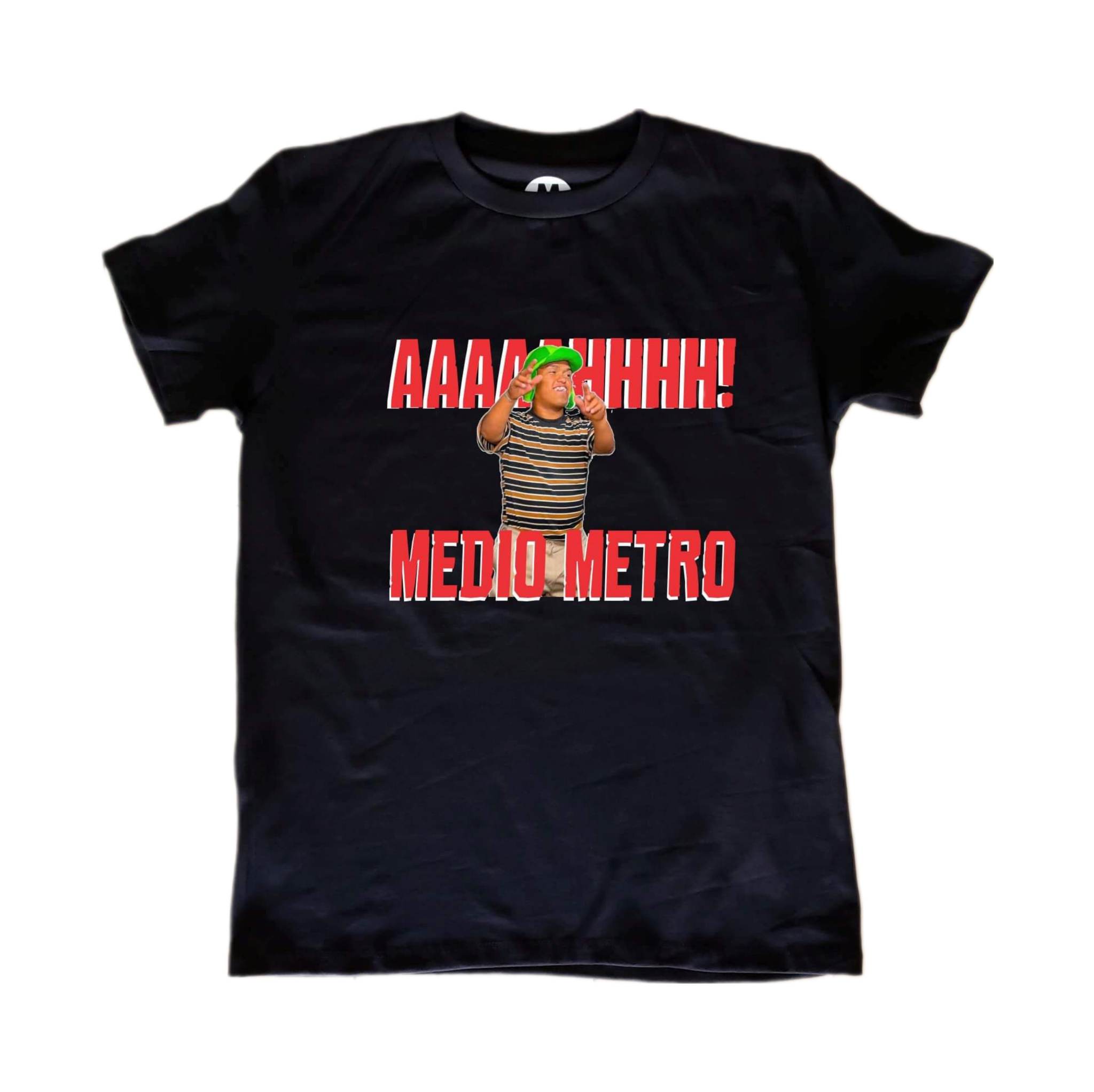 Playera del Medio metro meme marca Punch