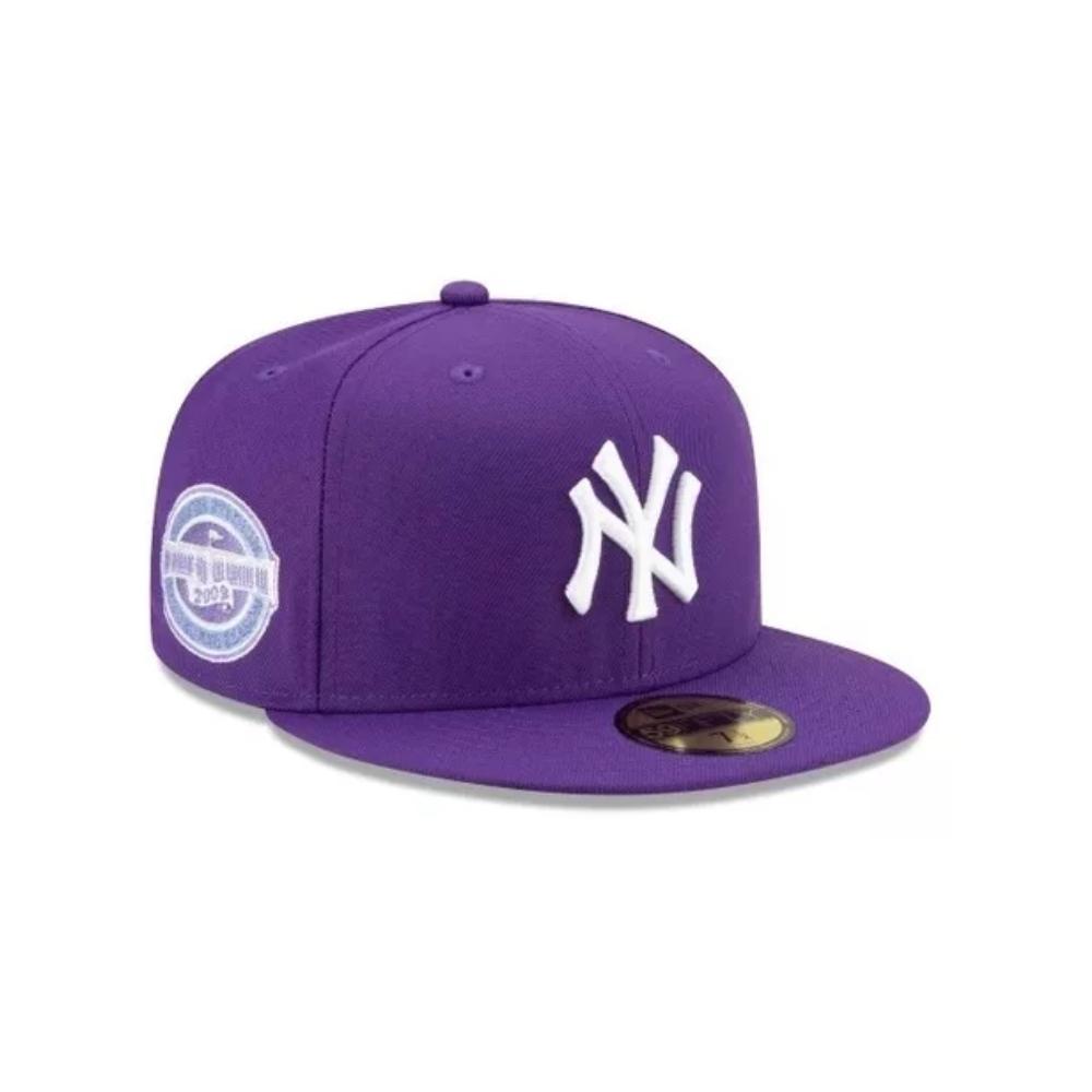 GORRA NEW ERA 59FIFTY YANKEES EDICION ESPECIAL MORADO 21258259
