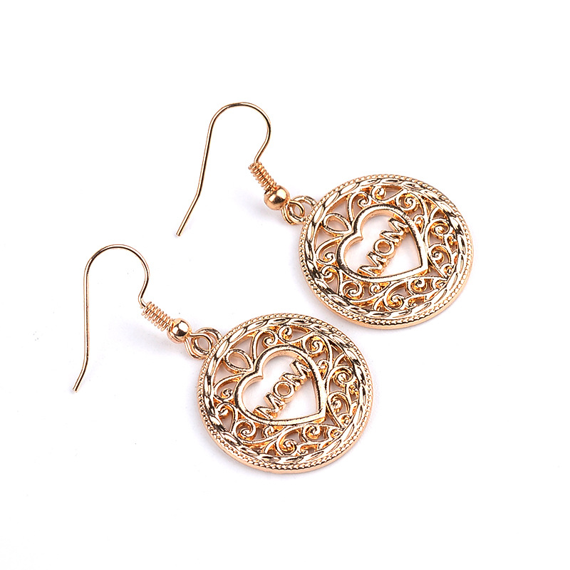 Aretes calados "Corazón Mom" dorados circulares