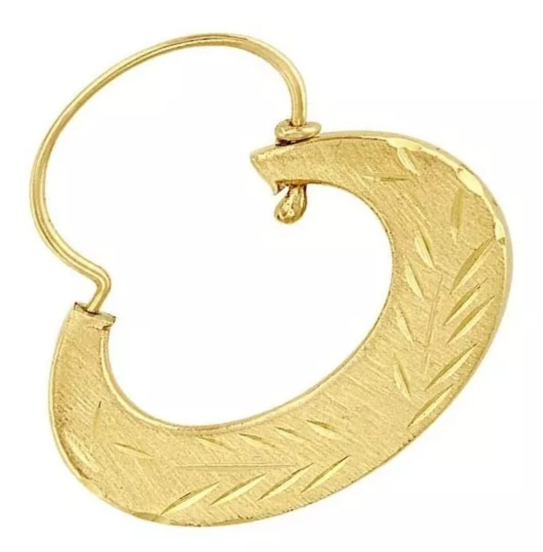 Arracada Plana Grabada #2 En Oro De 10 K + Obsequio + Envío