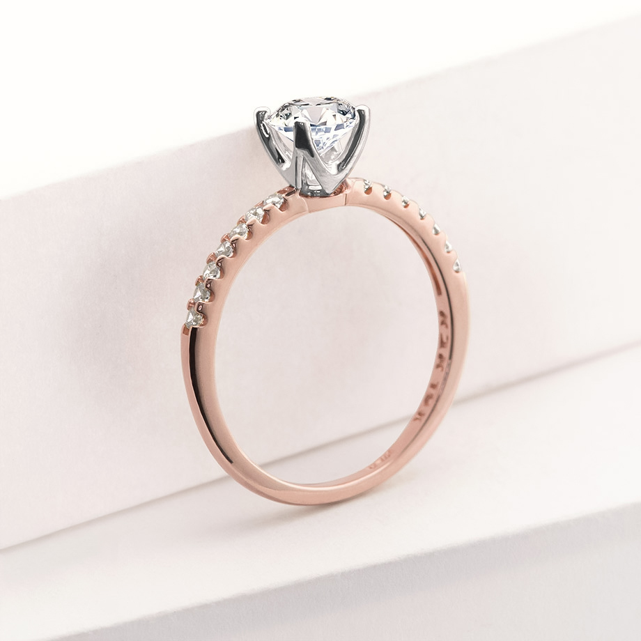 ANILLO DE COMPROMISO 10K ORO ROSA CON PIEDRA DARELIS ABBA JOYAS.