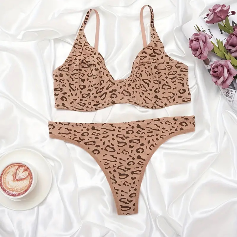Conjunto de lenceria Bra y Panties Leopardo