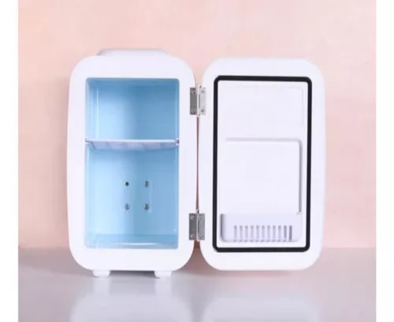 Mini Refri Termoeléctrico Frío Caliente Cocina Cosméticos Color Blanco