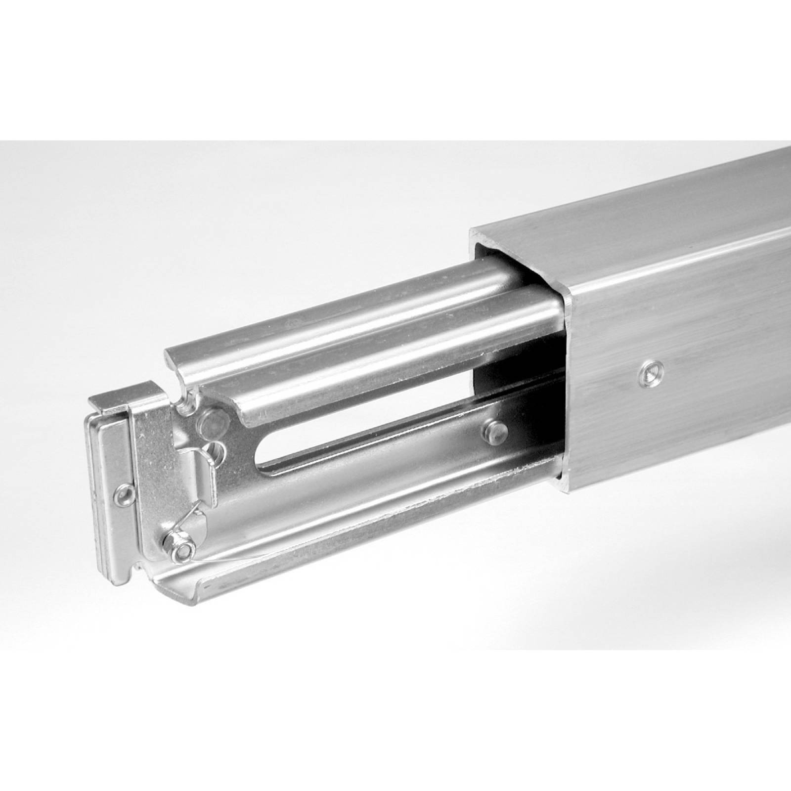 Barra Para Estribar Carga tipo Viga 92-103 Inch para Riel E