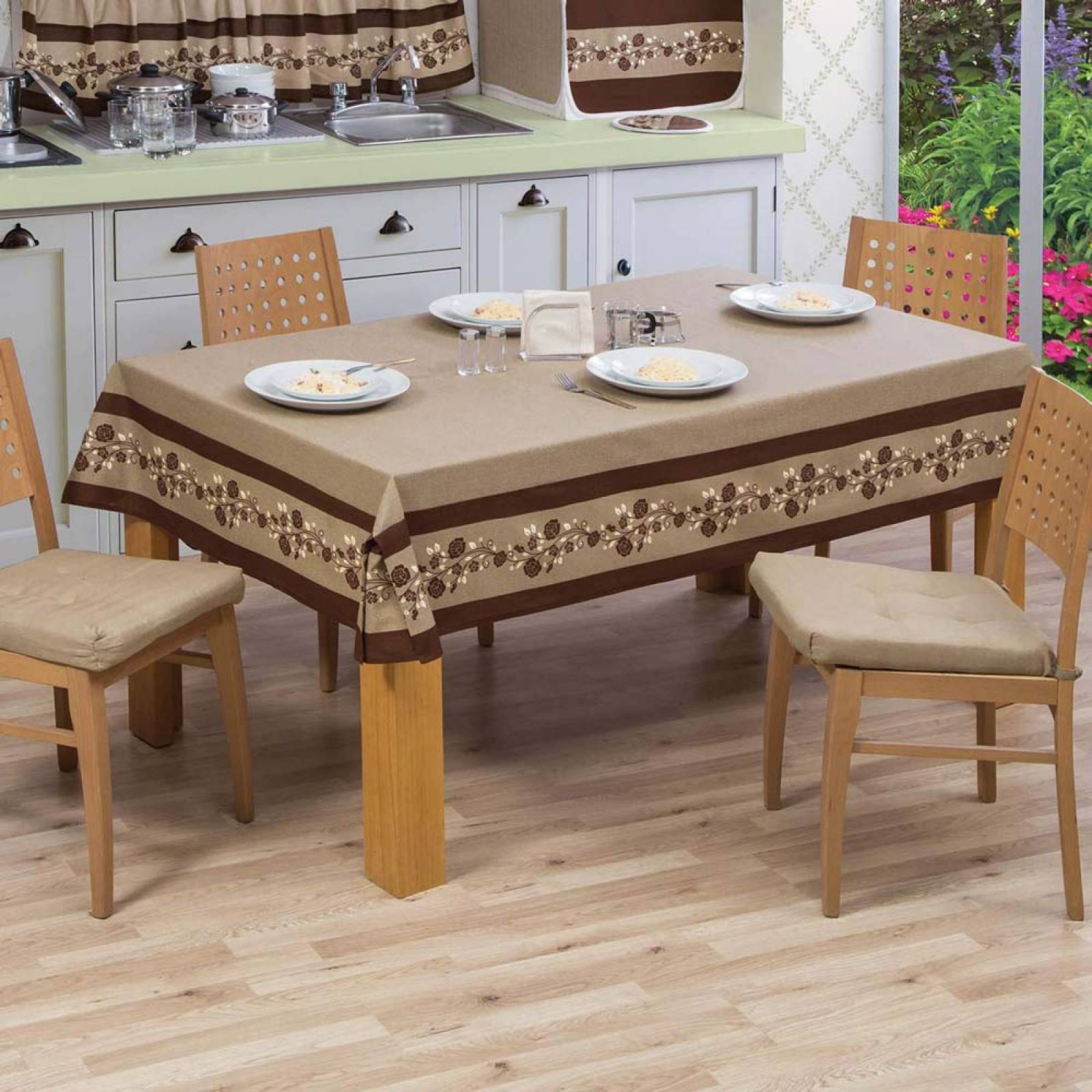 Mantel P/ Mesa Rectangular Cocoa Cafe Microfibra Concord