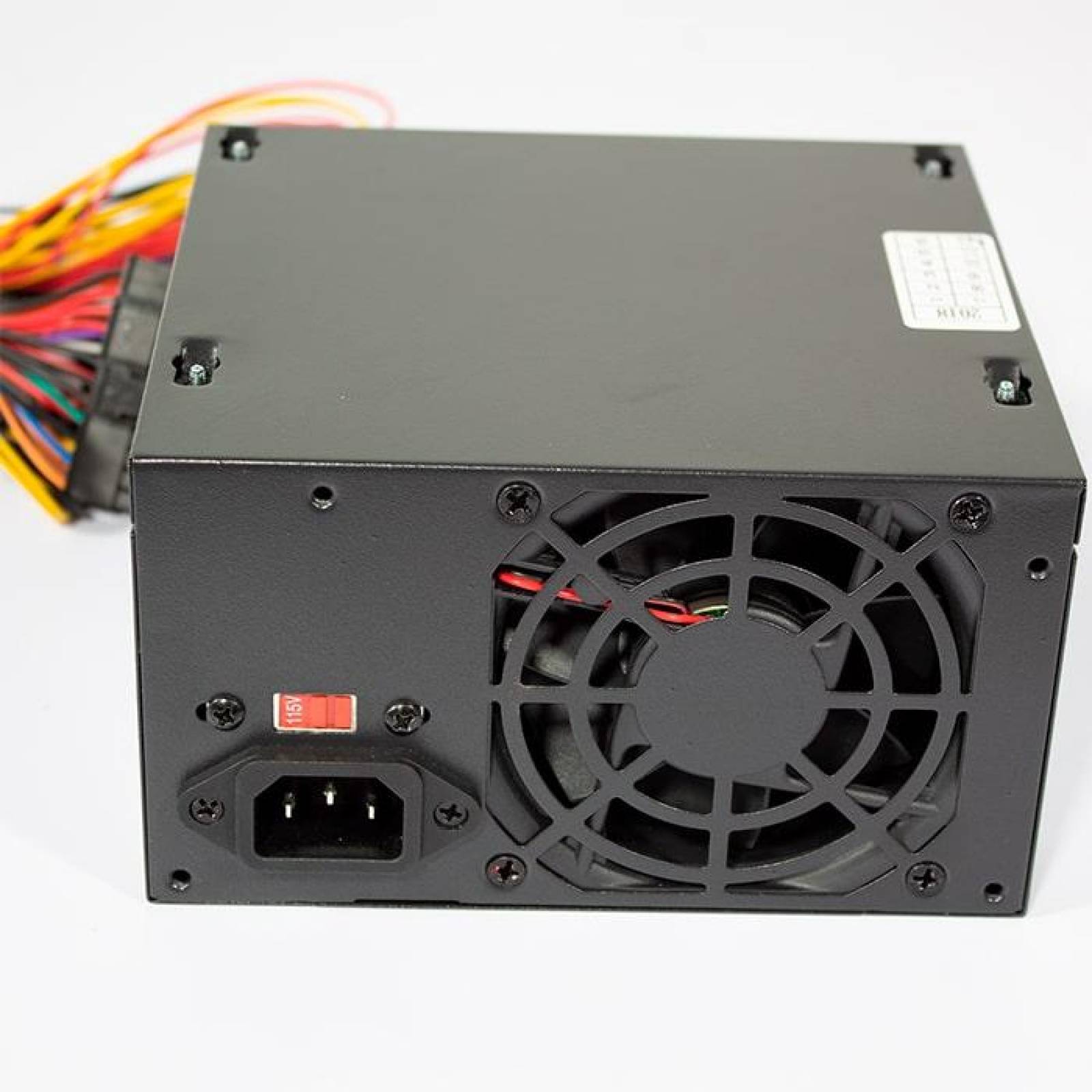 Fuente de Poder EVOTEC P4600W SATA 600W Negro