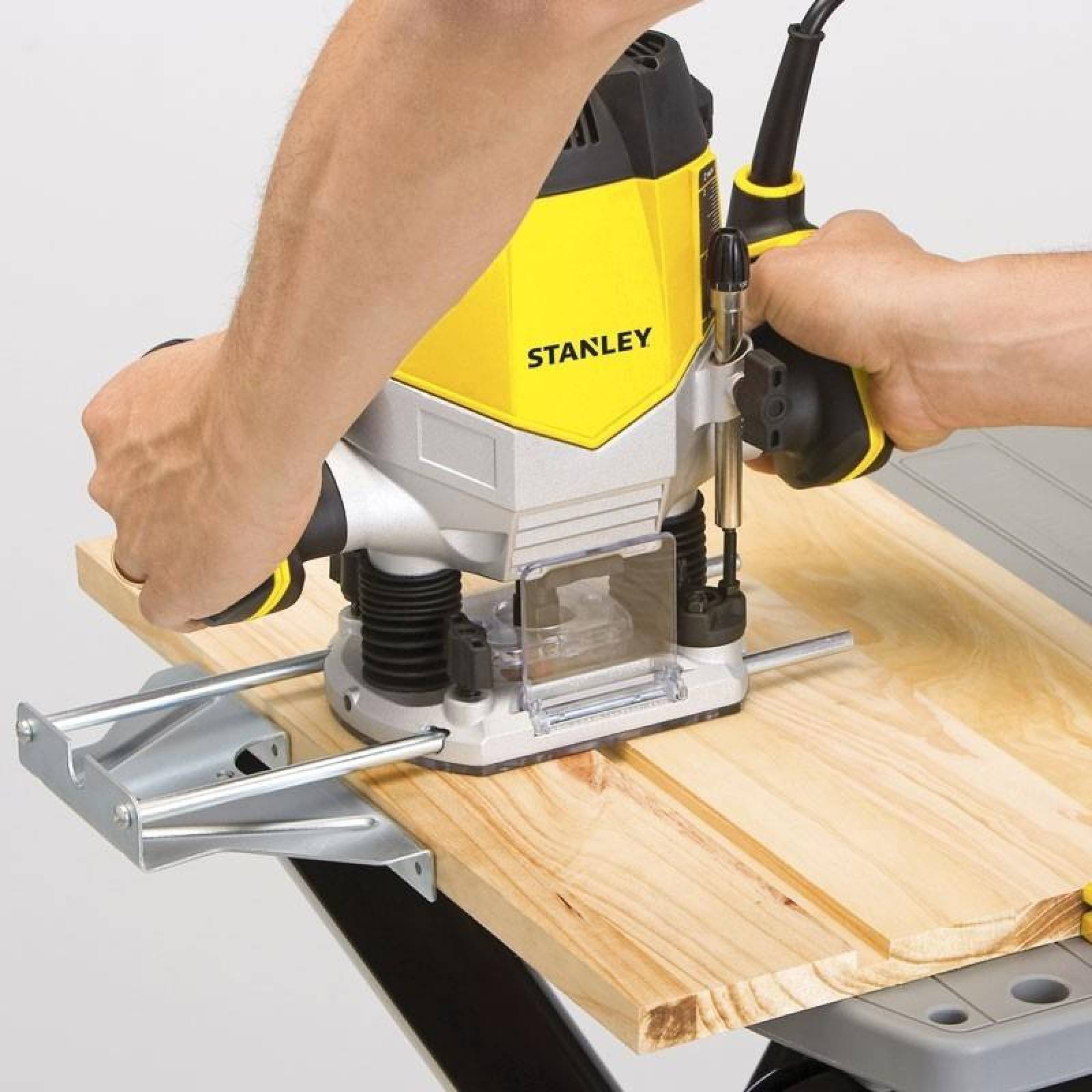 Router 1200w Stanley Srr1200-b3 Nuevo + Envio Gratis