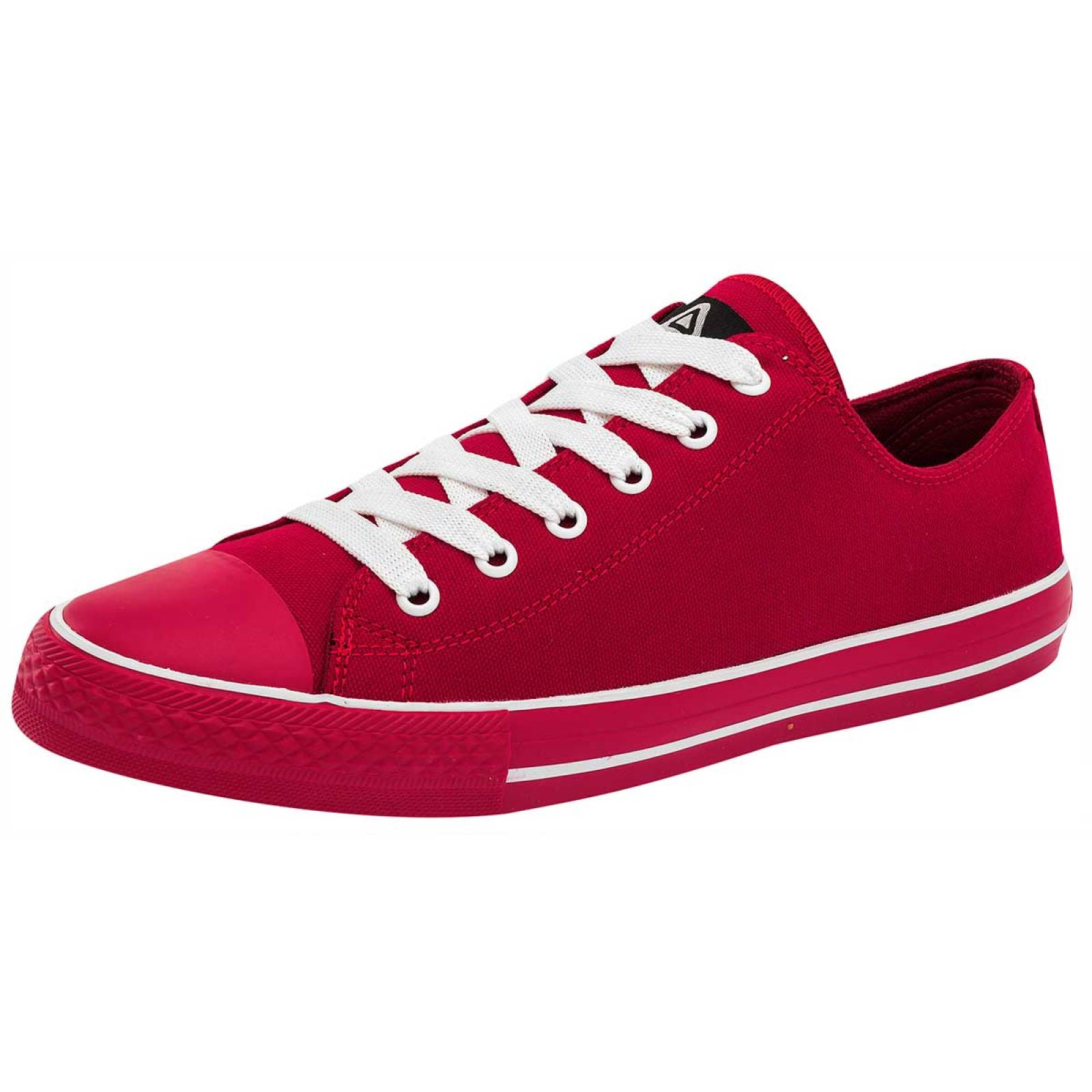 Playing Tenis Hombre Rojo