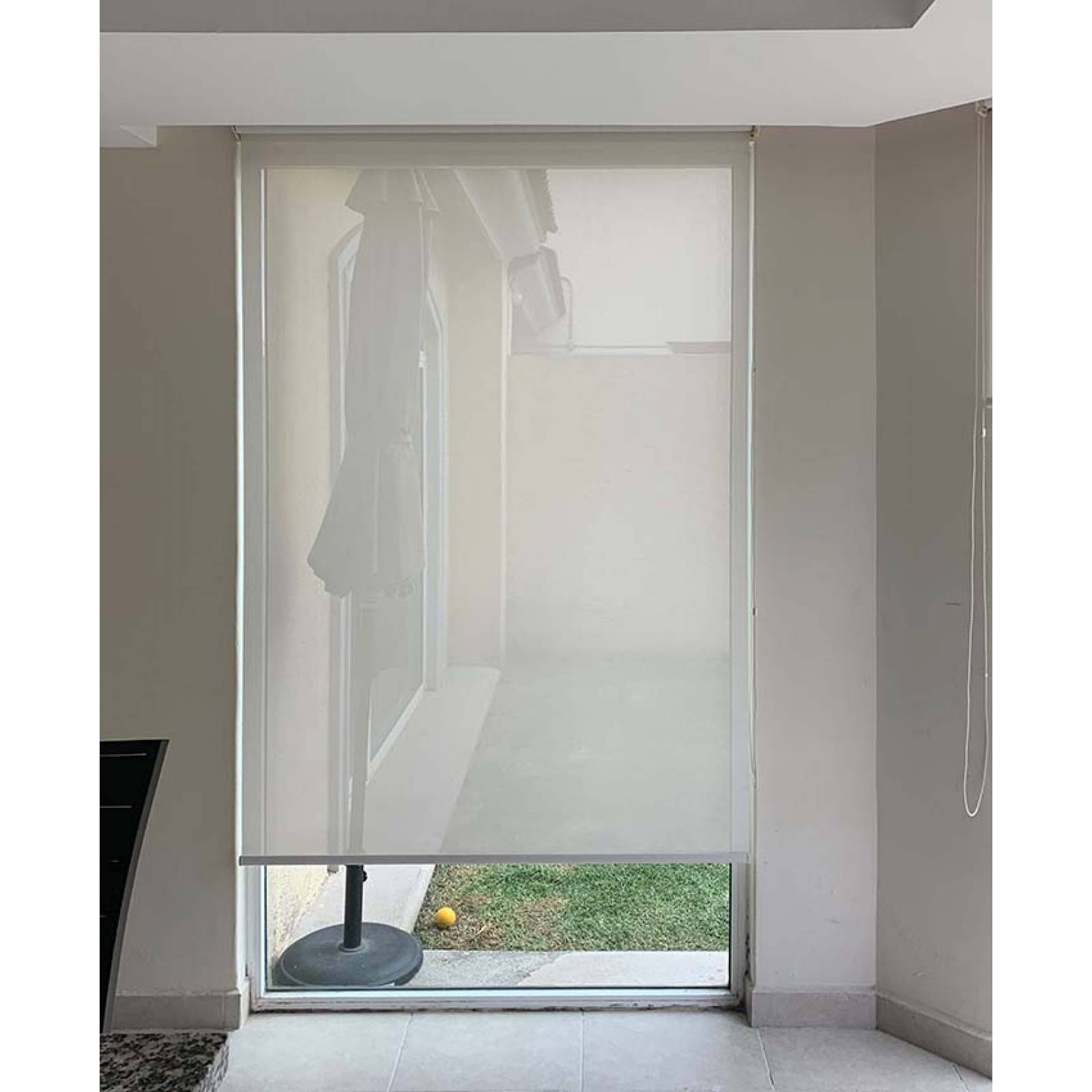 Persianas Malla Solar modelo Screen Basic 180 cm de ancho X hasta 150