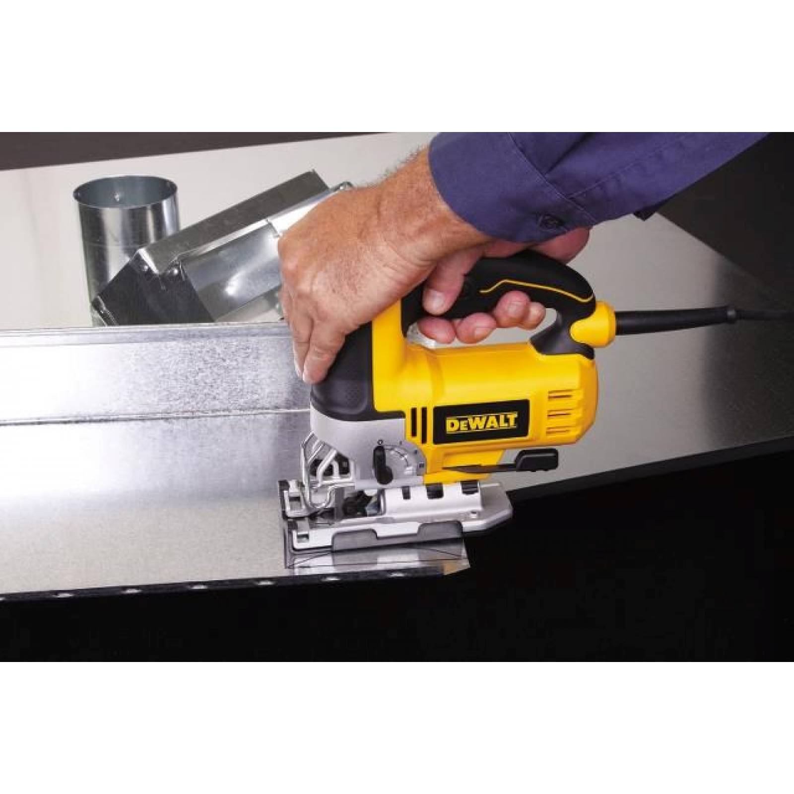 Sierra Caladora Orbital DEWALT DW300 B3 500W