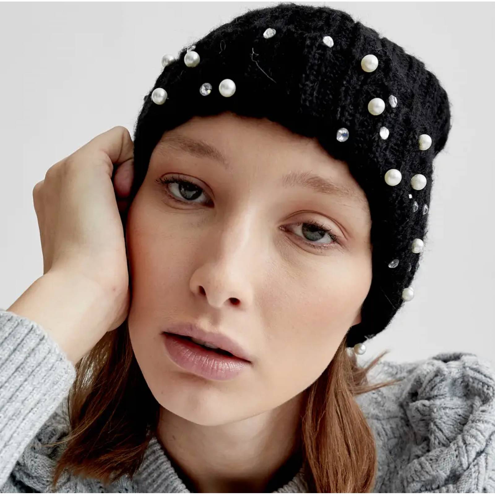 Gorro/boina accesorio invernal dama negro Holly Land modelo KM45
