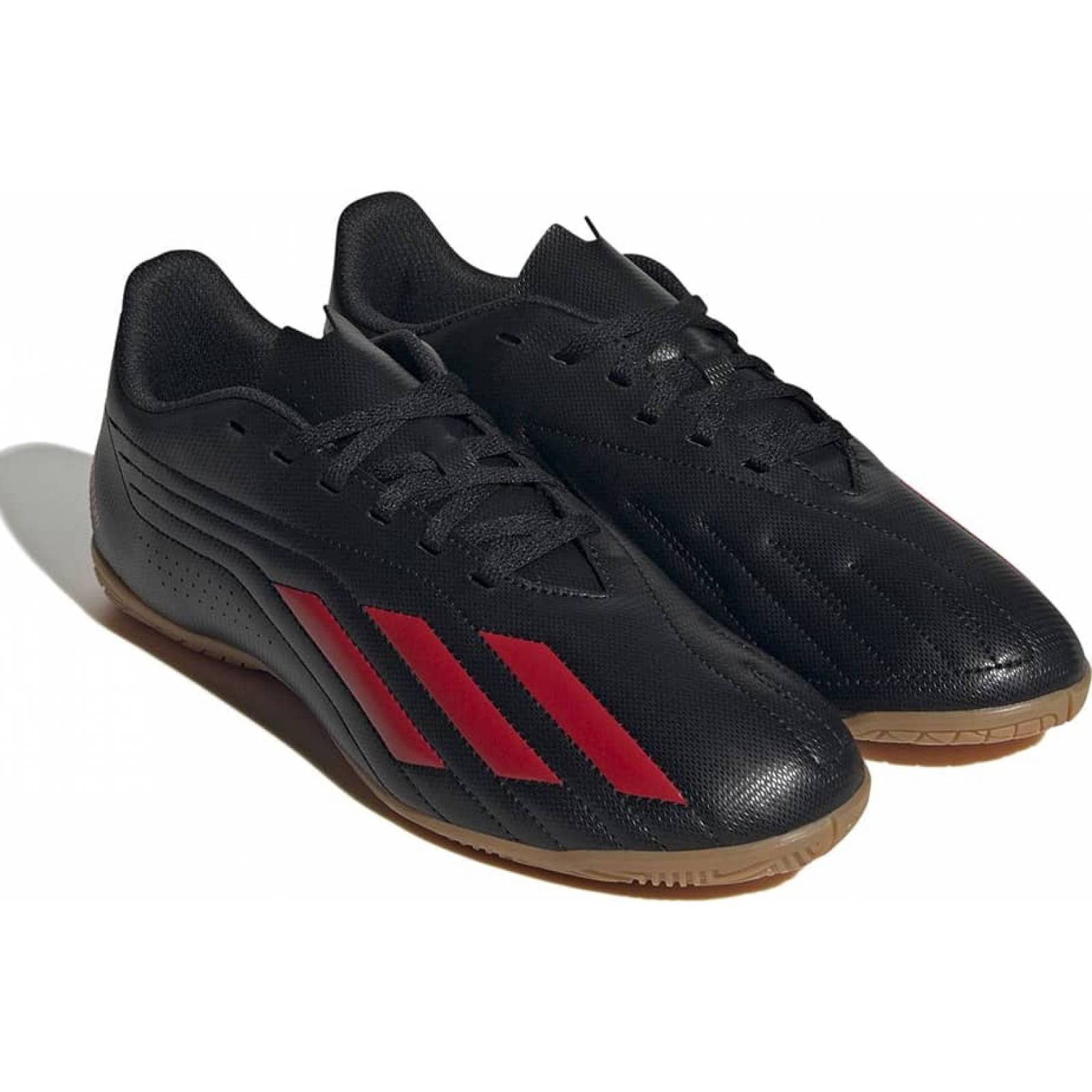 Tenis de futbol / tacos caballero negro Adidas modelo 2515