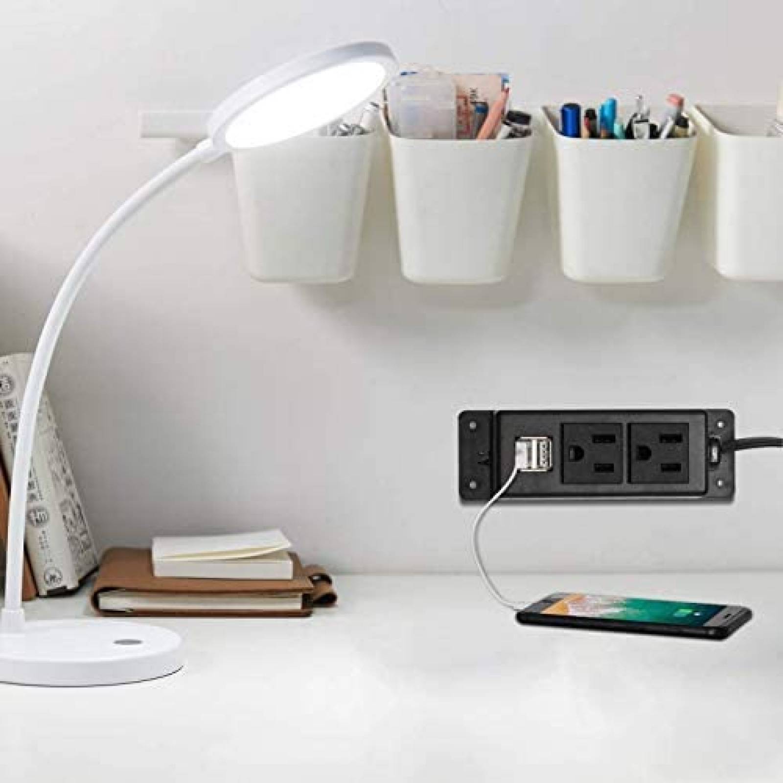 Multicontacto BTU de 2 Entradas y 2 Puertos USB -Negro