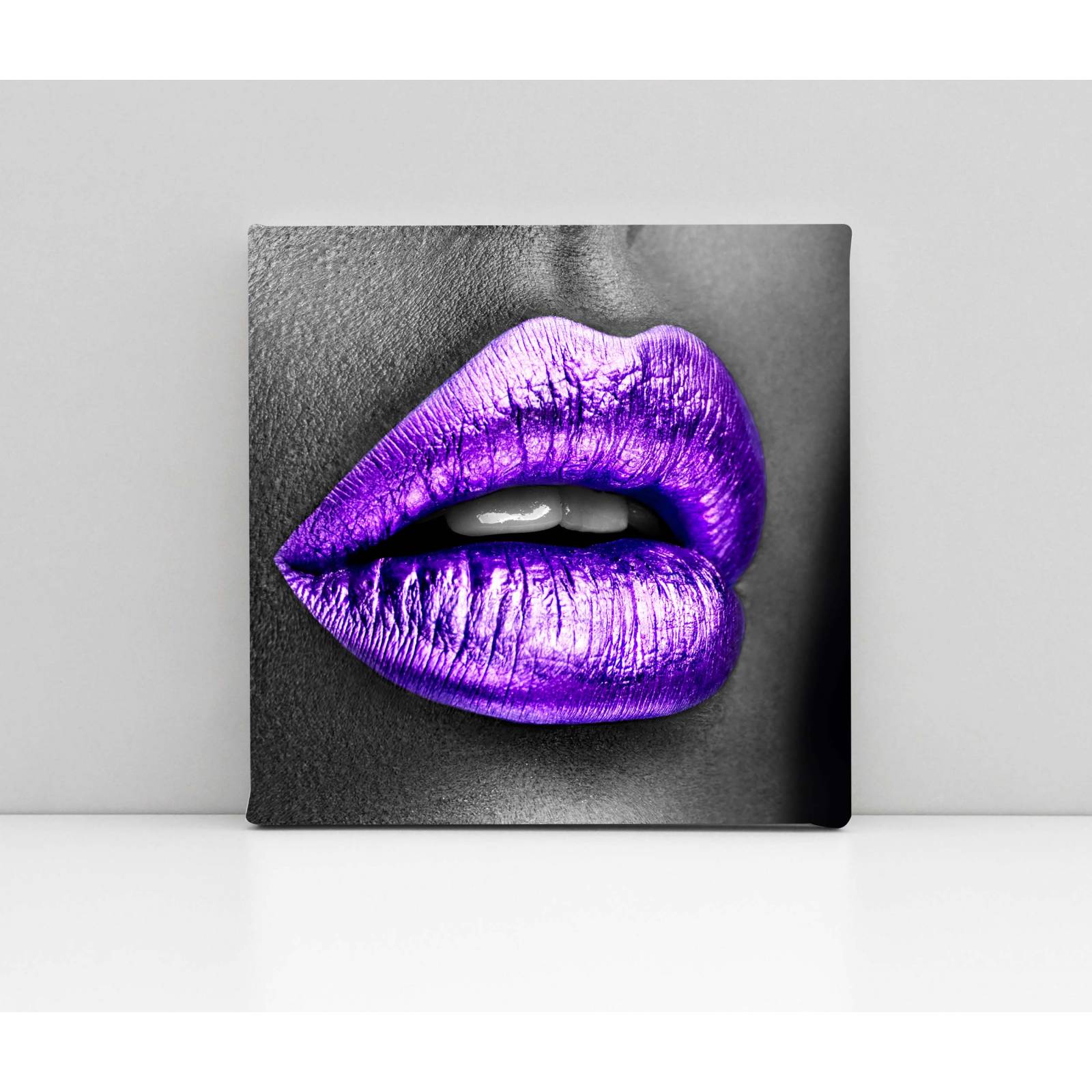 Cuadro Decorativo Canvas Labios morados 70x70