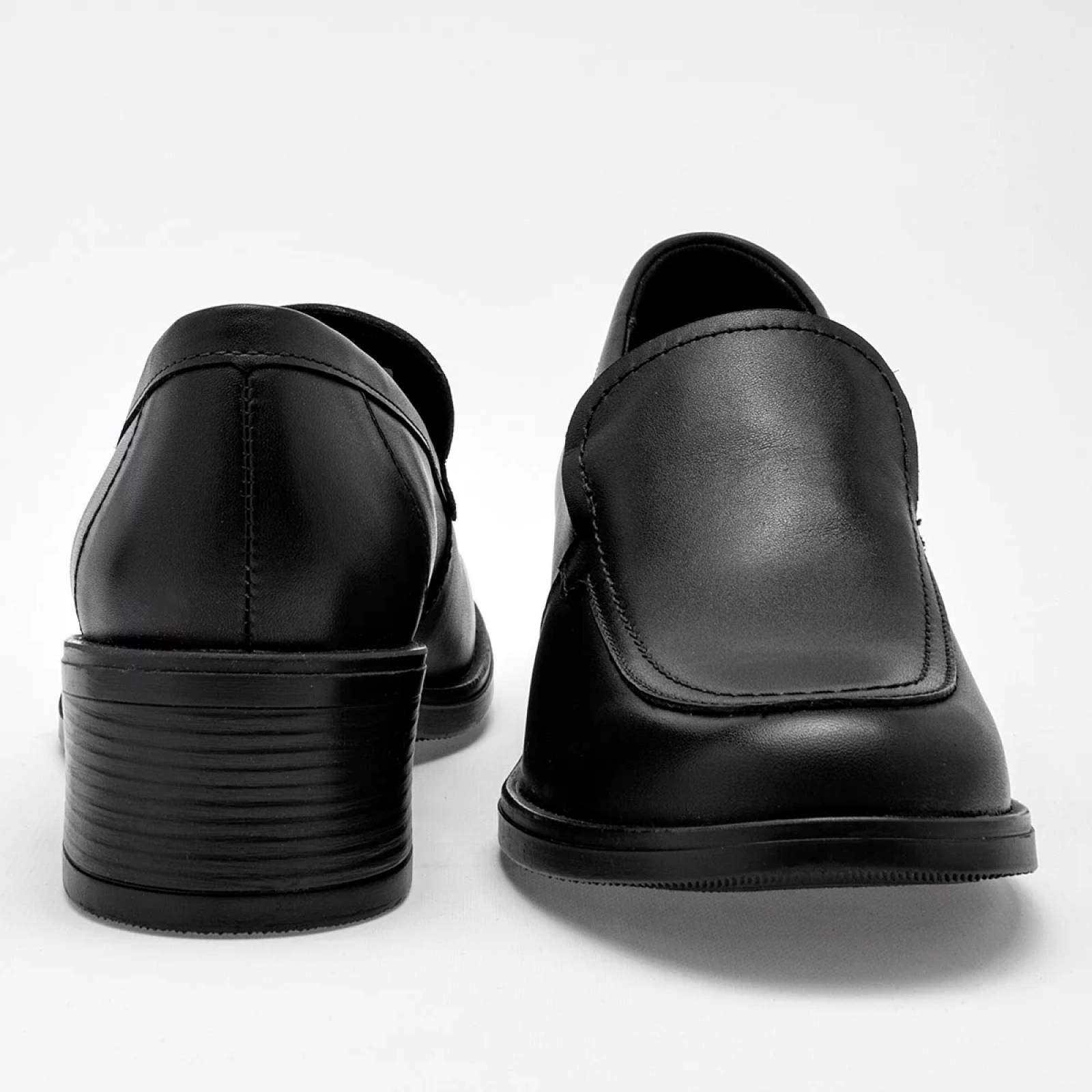 TACON CERRADO de Flexi Para Mujer Negro 119509 T7