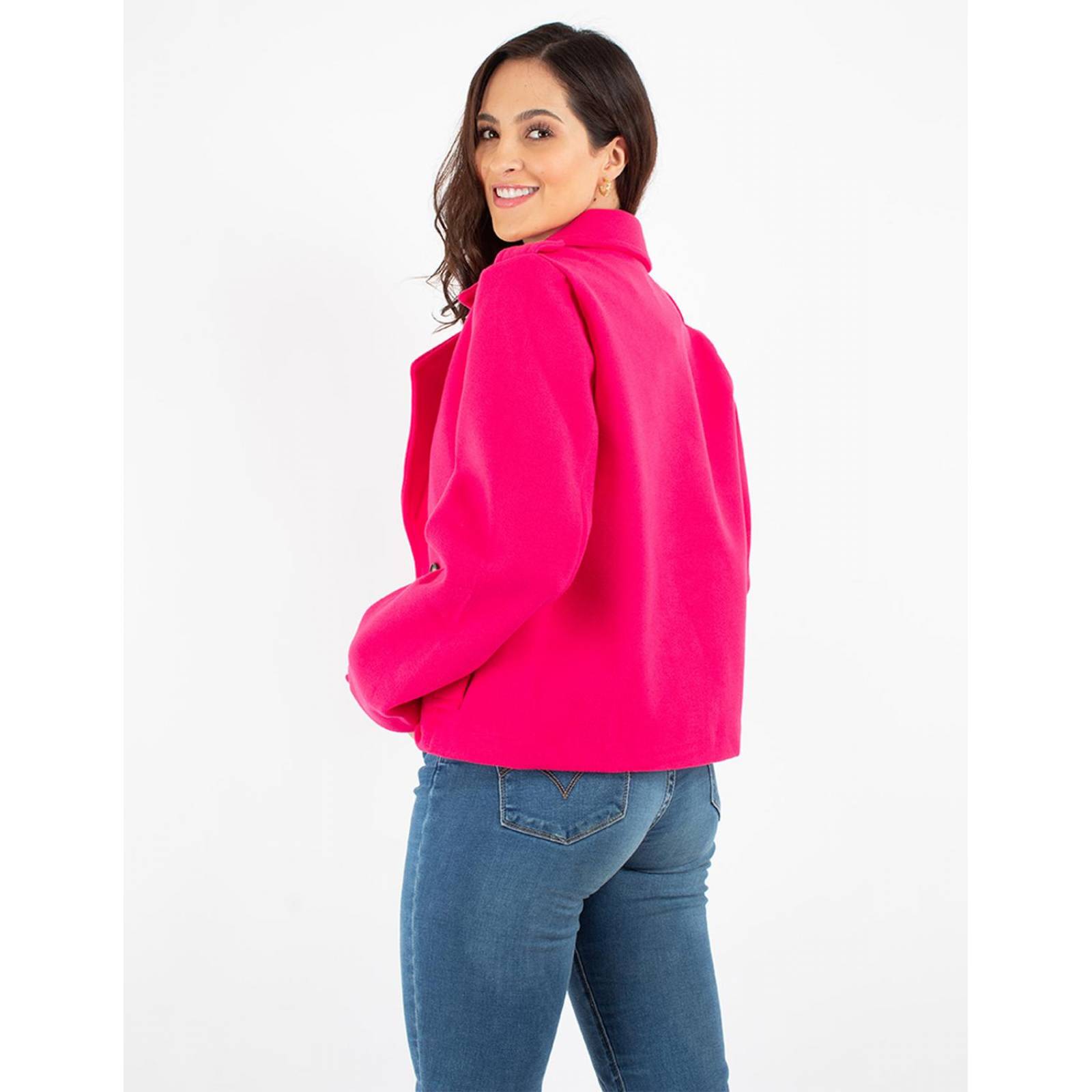 Saco corto cruzado con botones