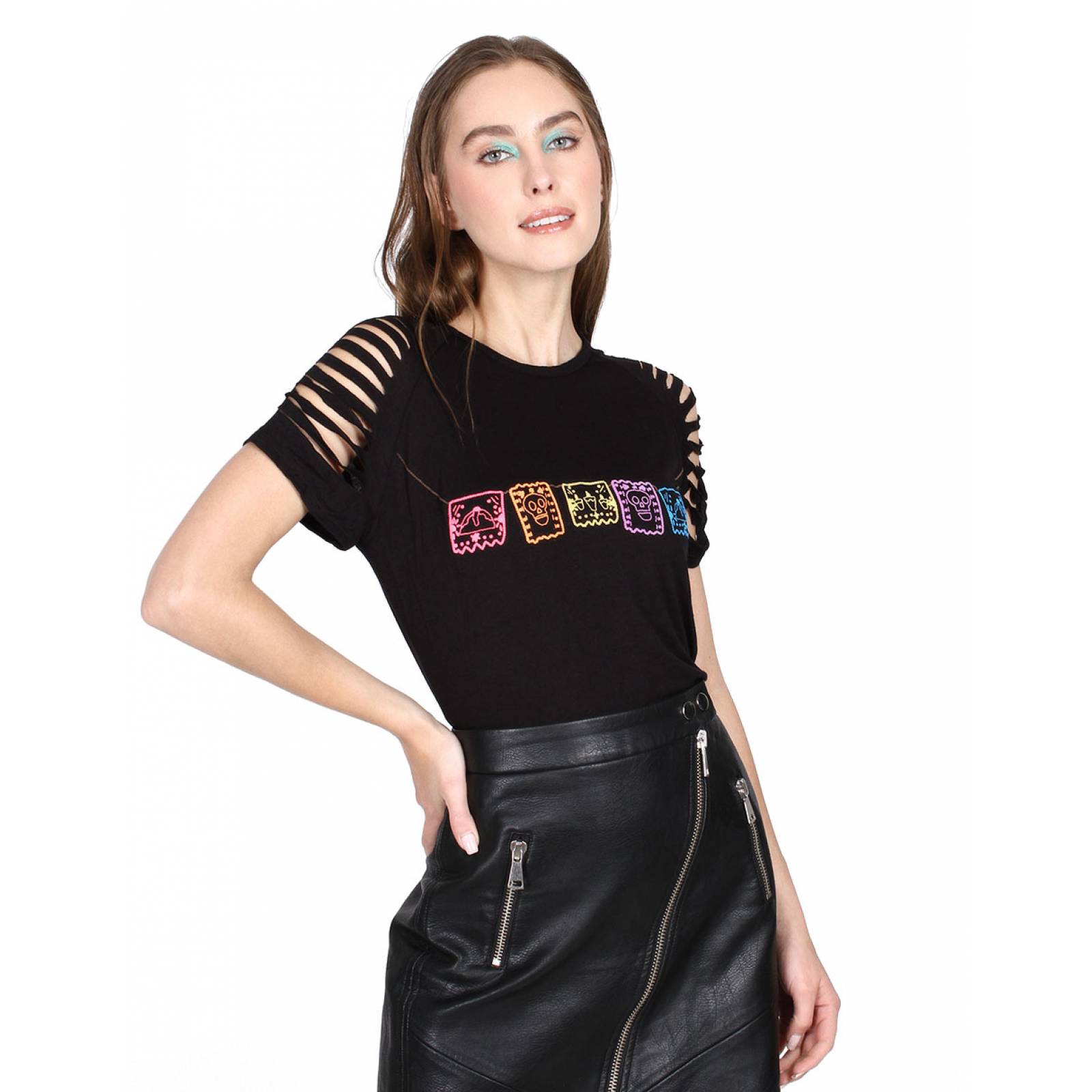 Playera Papel Picado en Estampado con Relieve, Sr. Xólotl Mx para Dama.