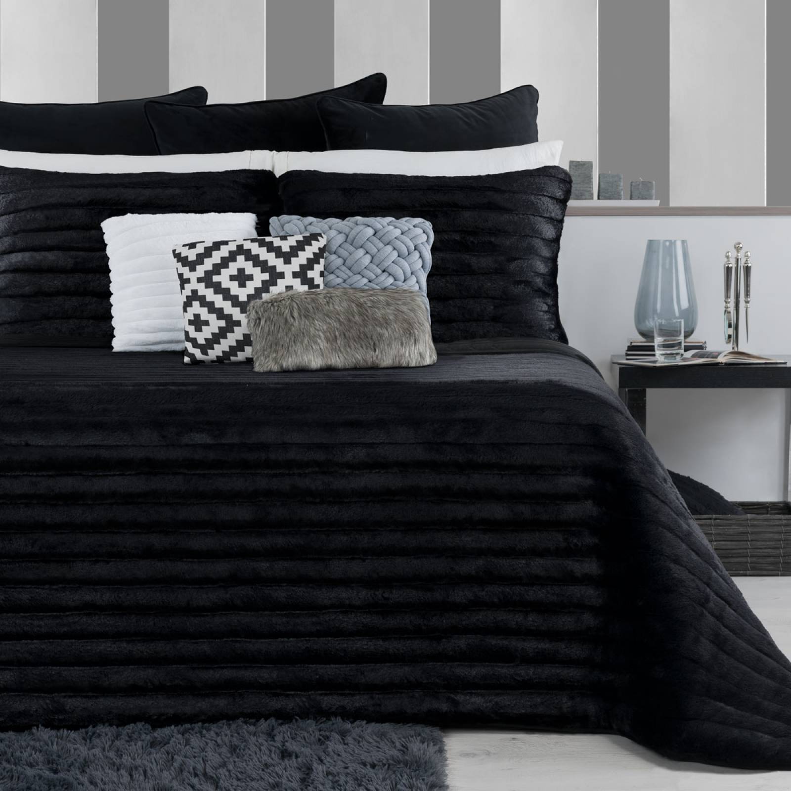 Edredón King Size Mega Invernal Luxus Velvet + Fundas Azabache ESQUIMAL