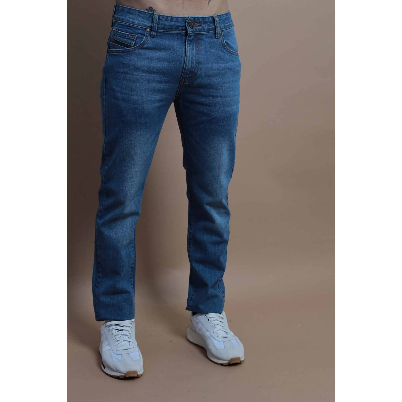 Pantalón de mezclilla Regular Fit para hombre