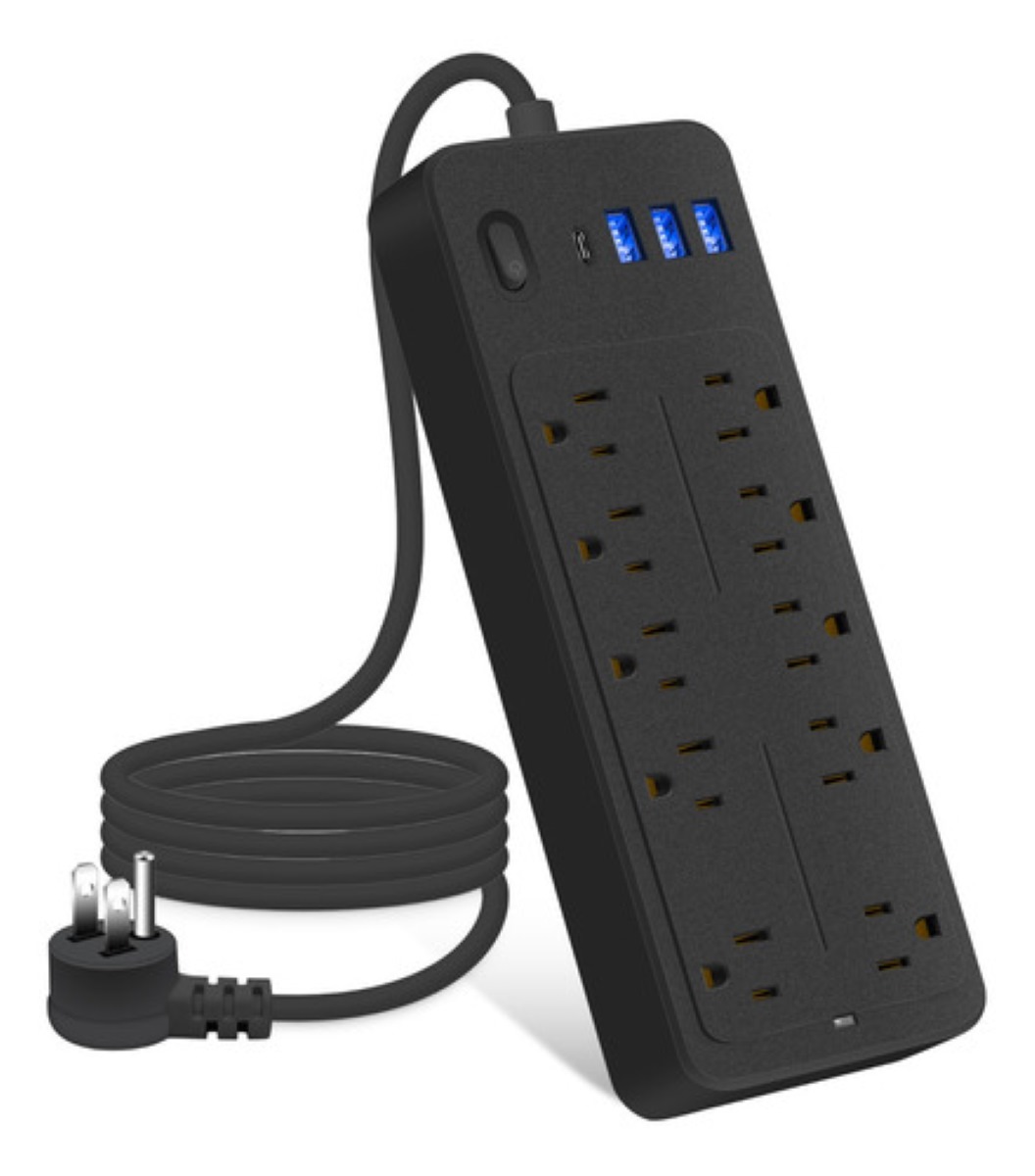 Regulador Multicontactos Con 10 Tomas, 3 Usb Y 1 Tipo C, Negro.